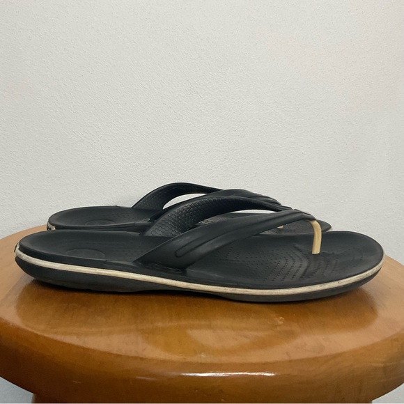 CROCS | Shoes | Crocs Basic Black White Rubber Flip Flop Thong Sandals ...